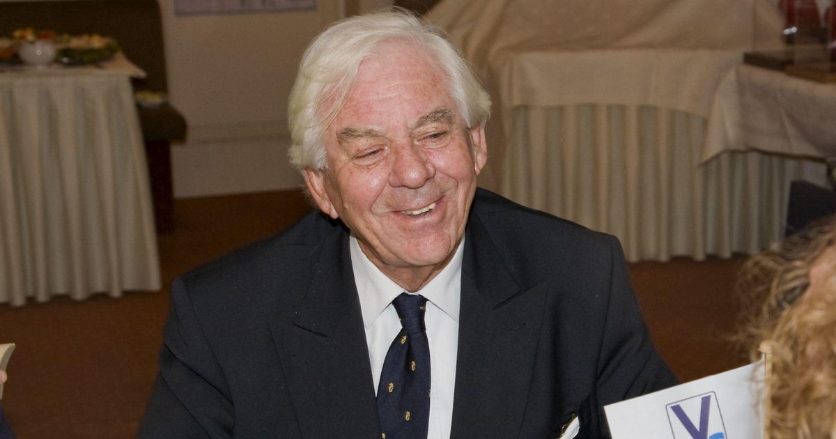 Vroon | In memory of Piet Vroon